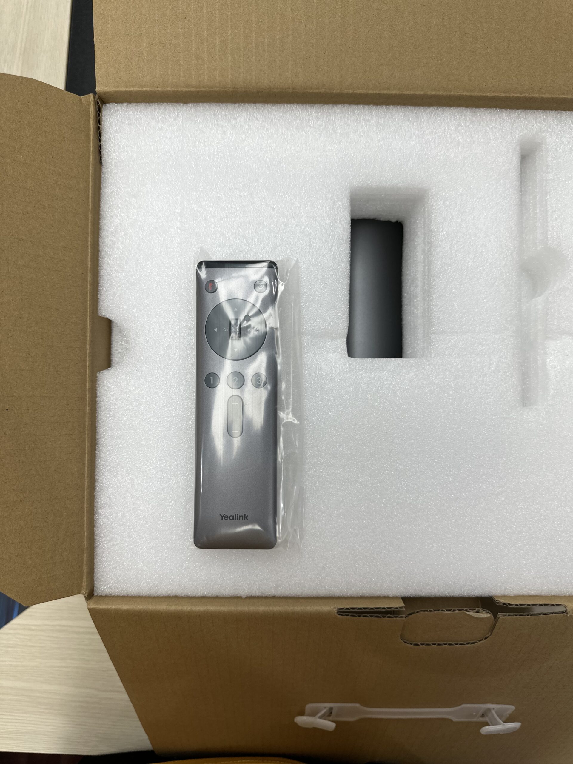 Yealink UVC84 USB PTZ - Camera hội nghị | Chính hãng, giá tốt