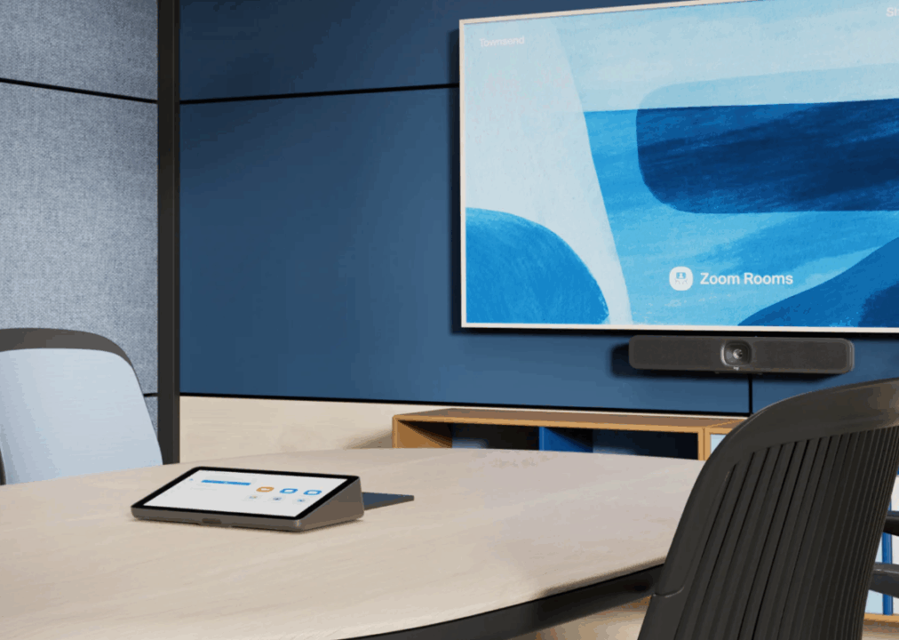 Logitech MeetUp 2 camera Ultra HD 4K, thu phóng HD 5 lần